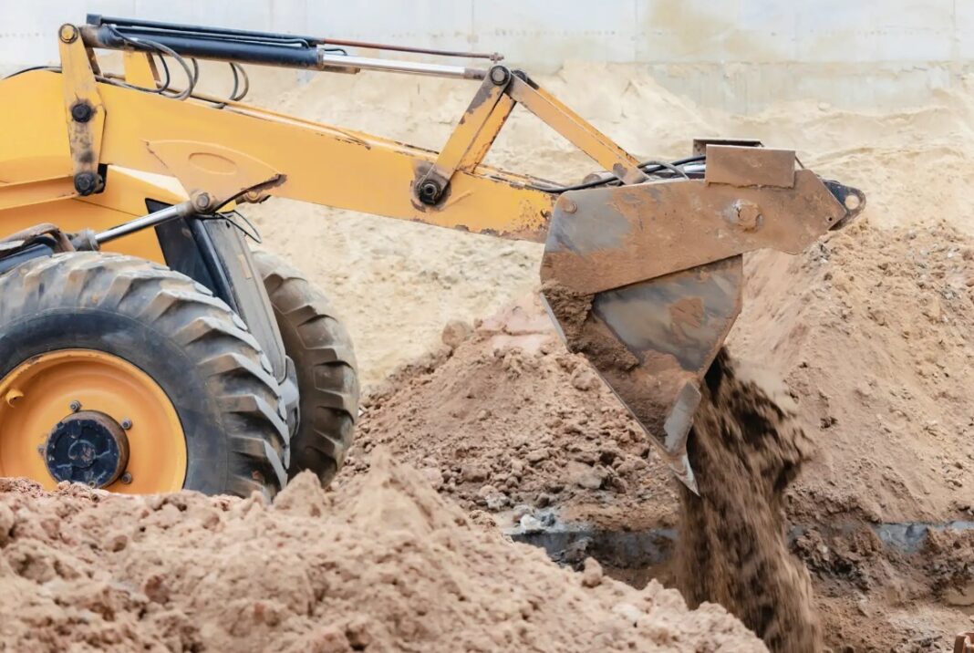 How Wheeled Loaders Drive Construction Projects (2024)